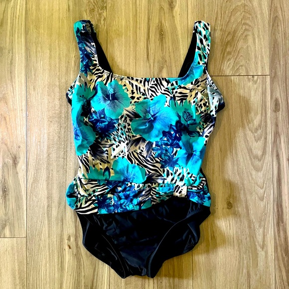 Inches Away | Swim | Inches Away One Piece Swimsuit Bathing Suit Floral ...